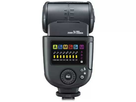 Nissin di700, עם ערכת סוללות כלולה, זמין כעת עבור תושבות Canon, Nikon וסוני