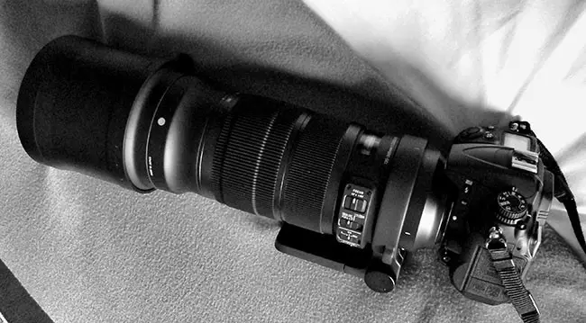 Njësia që kemi testuar është montuar në një Nikon D7000