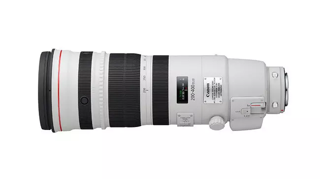 Canon EF 200-400mm f / 4L USM
