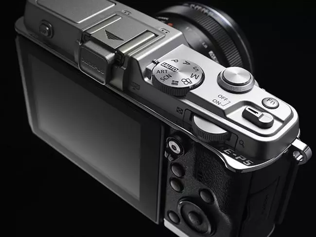 Olympus E-P5, цялата информация за новия Olympus CSC