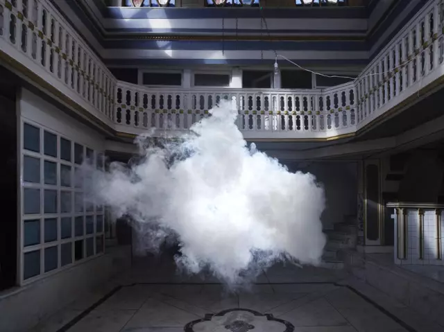 ابرهای داخلی اثر Berndnaut Smilde