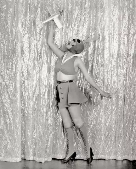 Ziegfeld Girls ပုံတူ Alfred Cheney Johnston