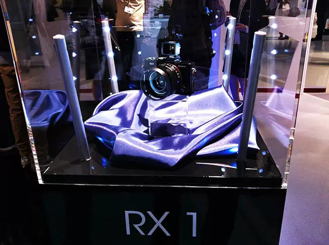 Sony RX1 dans la vitrine