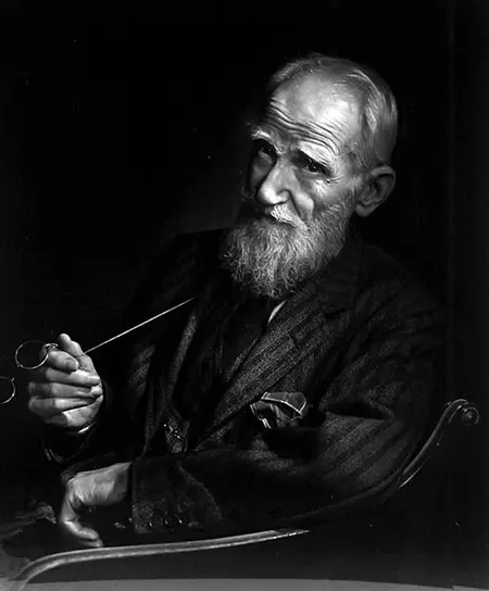 Portreya Yousuf Karsh ji nivîskarê Îrlandî George Bernard Shaw re