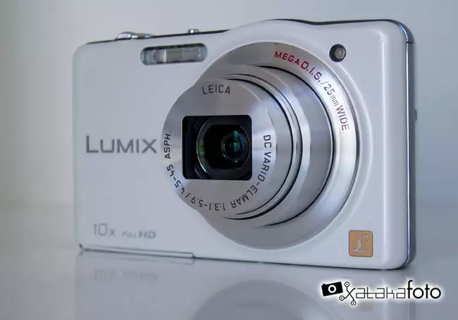 Panasonic Lumix DMC-SZ7 Leica lens