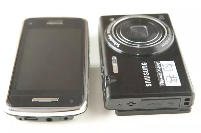Samsung MV800 tamaño pequeno