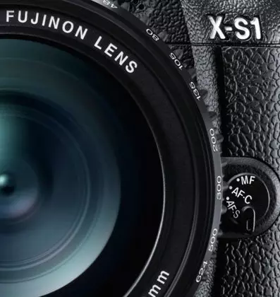 x-s1_front-focal-switch.jpg