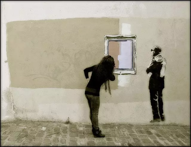 Banksy ... hay không