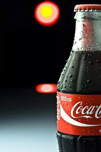 Chai Coca-Cola tươi
