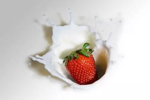 strawberry-maziwa.jpg