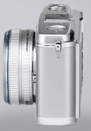 I-Olympus E-P1, imifanekiso yokuqala yeMicro Four Thirds?