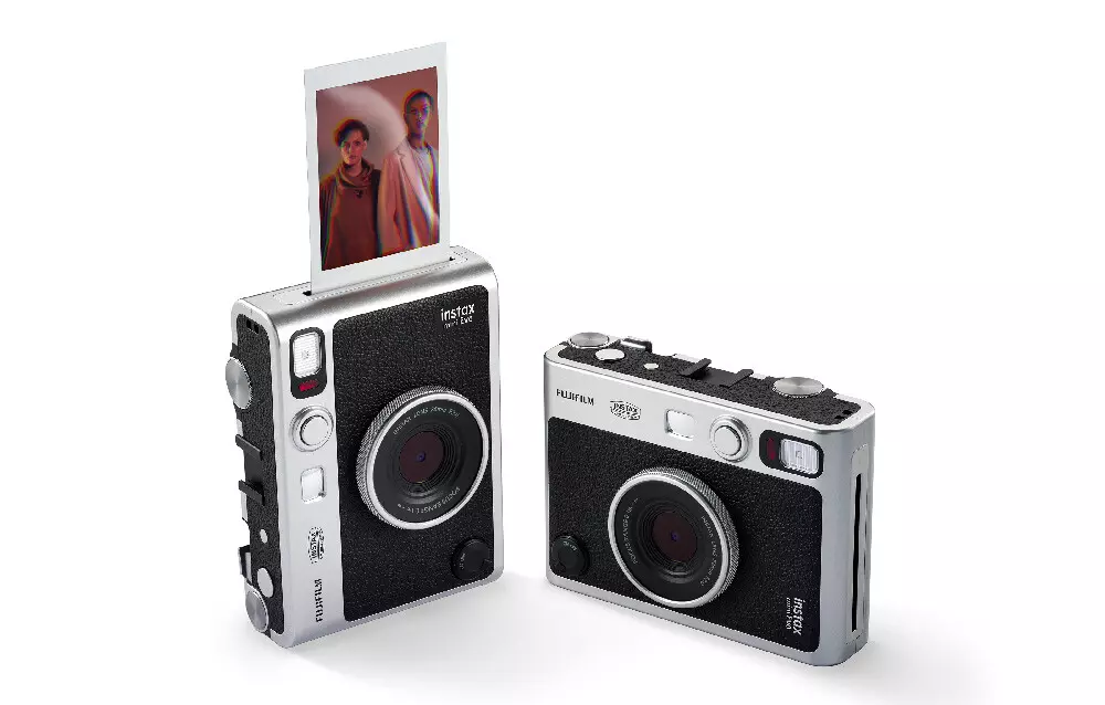 I-Fujifilm Instax Mini Evo 04