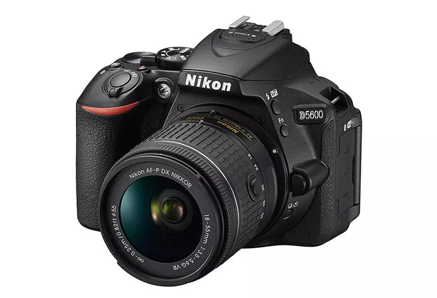 Nikon D5600