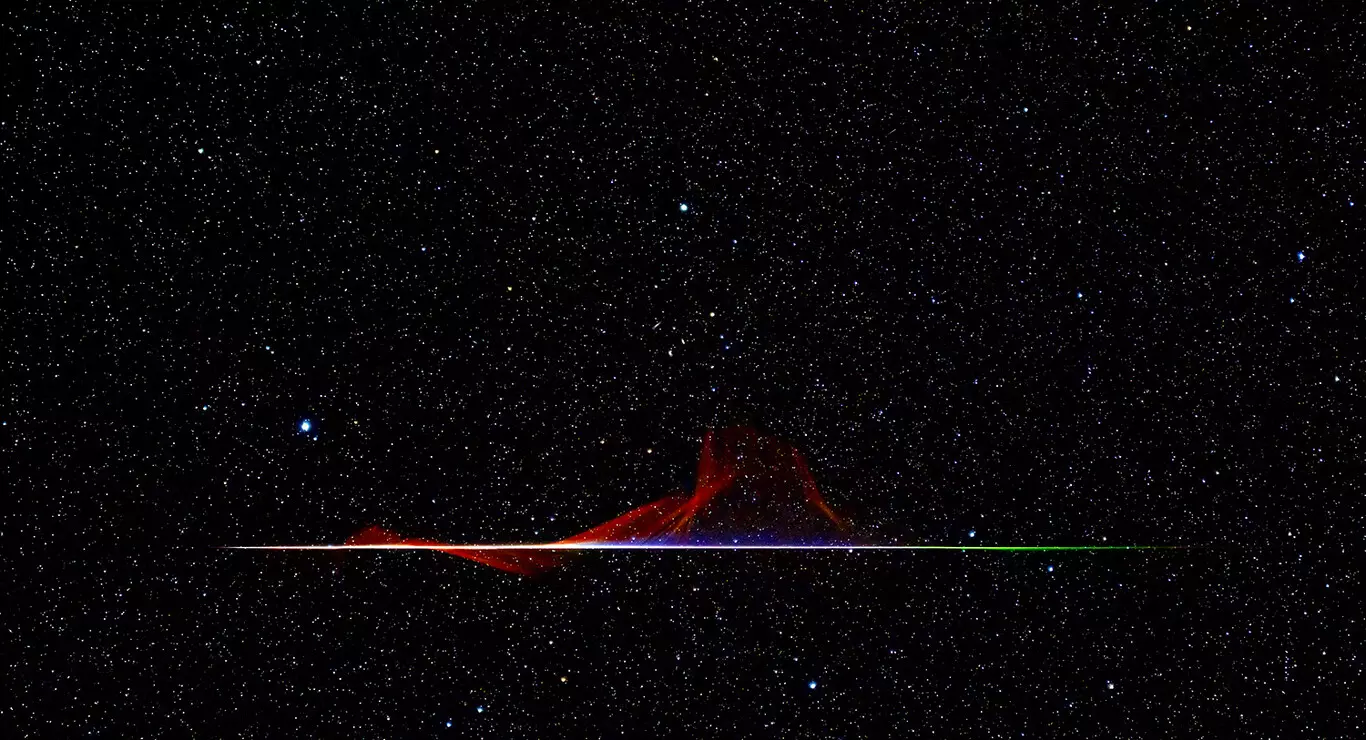 Pemenang Meteor C Kuadranid Warna-warni Frank Kuszaj