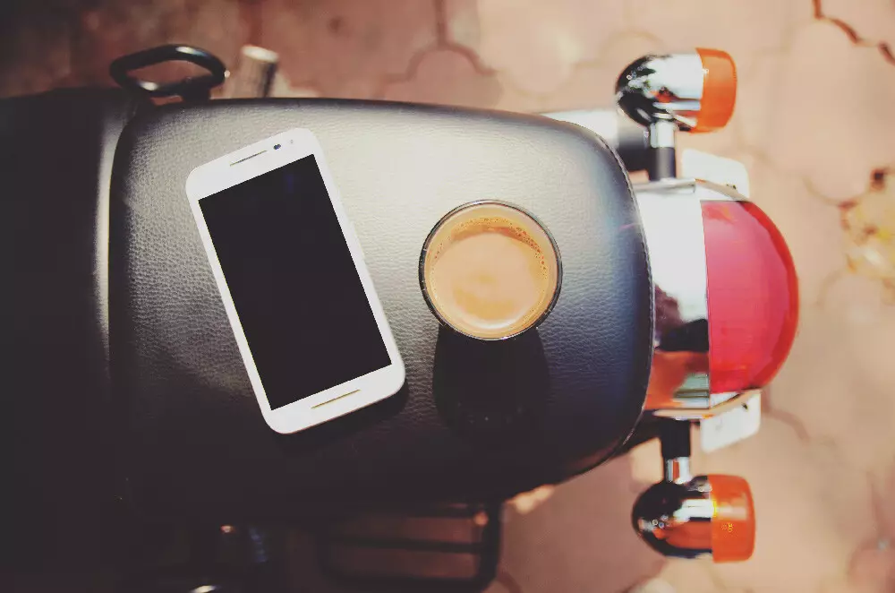 Вибрациите на мотоцикл може да ја оштетат камерата на iPhone 02