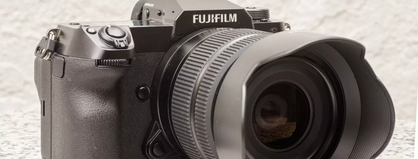 Fujifilm GFX50S II ပြန်လည်သုံးသပ်ခြင်း။