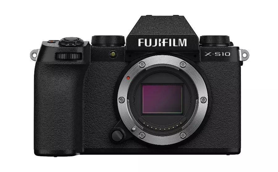 Fujifilm X S10