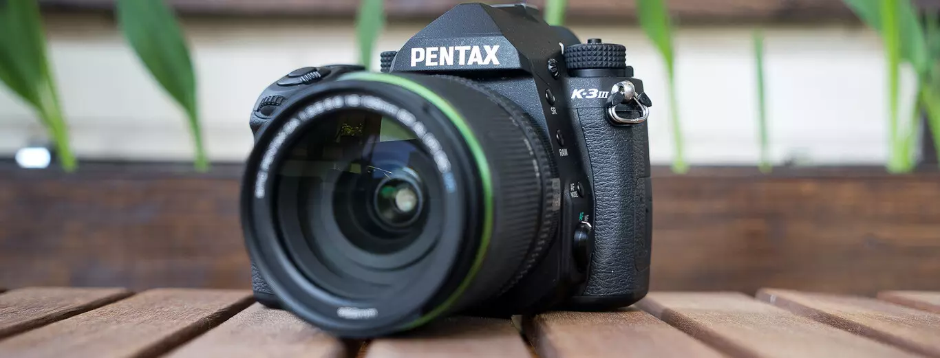 Pentax K-3 III، جائزو: خاصيتن، قيمت ۽ وضاحتن سان جائزو