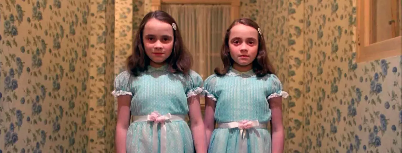 La rolo de fotarto en "The Shining" de Stanley Kubrick