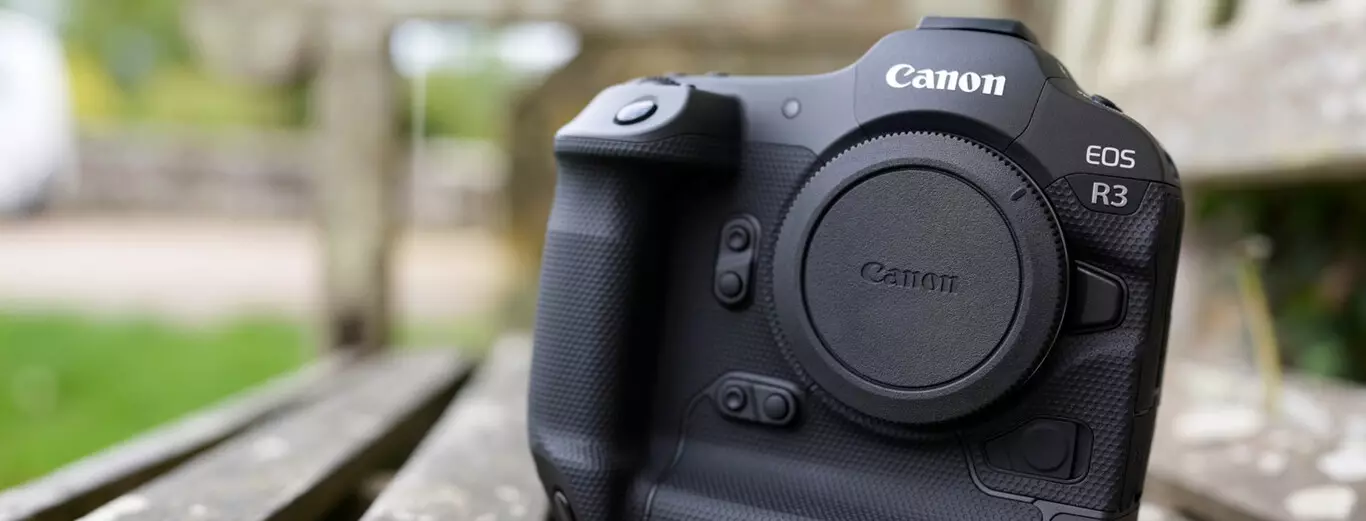 Wartawan iki wis bisa "pertemuan" karo Canon EOS R3 anyar: iki carane katon saka cedhak