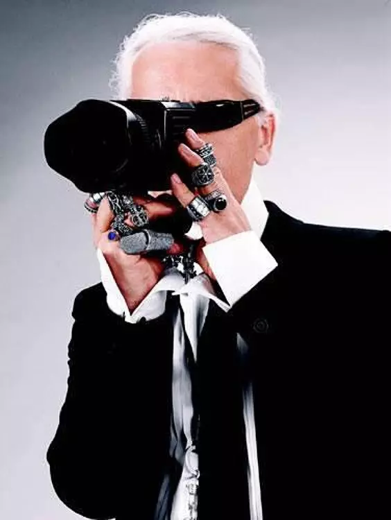 Famous Photographers I International 09 Karl Lagerfeld