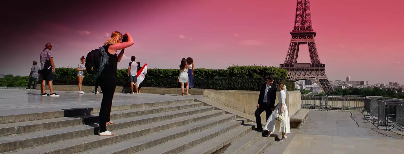 ‘Love is Blind’, ir-reality show ta’ Netflix dwar ir-relazzjonijiet, qed ifittex fotografu b’xejn għal ħames tiġijiet f’ħamest ijiem