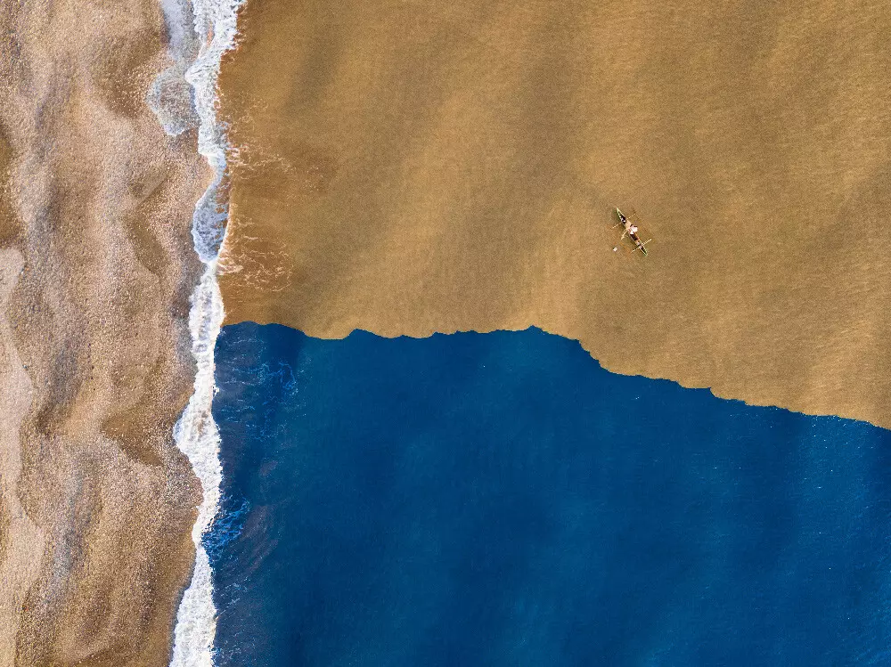 Skypixel 6. Yıldönümü Yarışması Fotoğraf Grubu Birincilik Ödülü Çamurlu Nehrin Okyanusla Buluştuğu Ortam