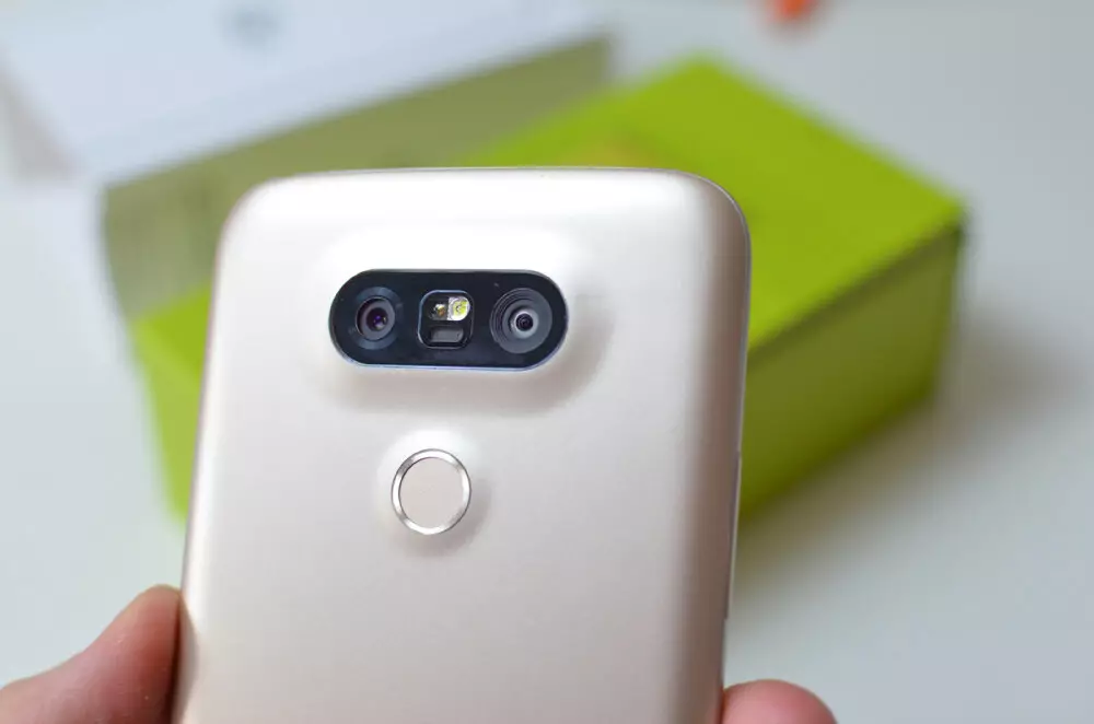 LG G5