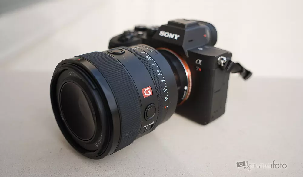 Sony 50mm F12Gm