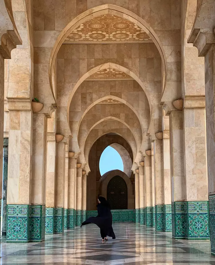Mona Jumaan A beleza dos arcos Deseño de arquitectura Iphonexr Reino de Bahrein