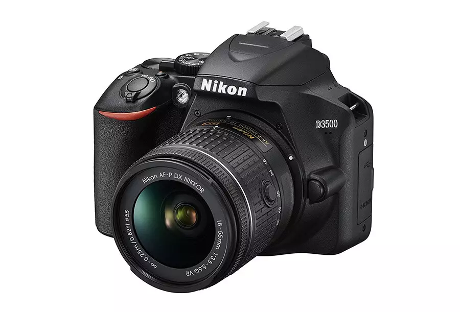 Nikon D3500 02