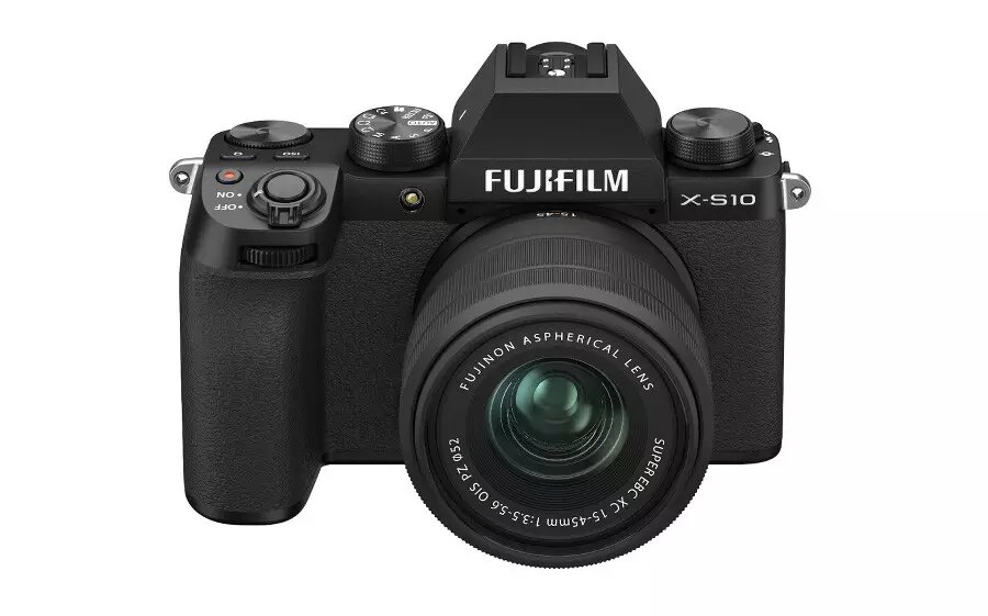I-Fujifilm X S10