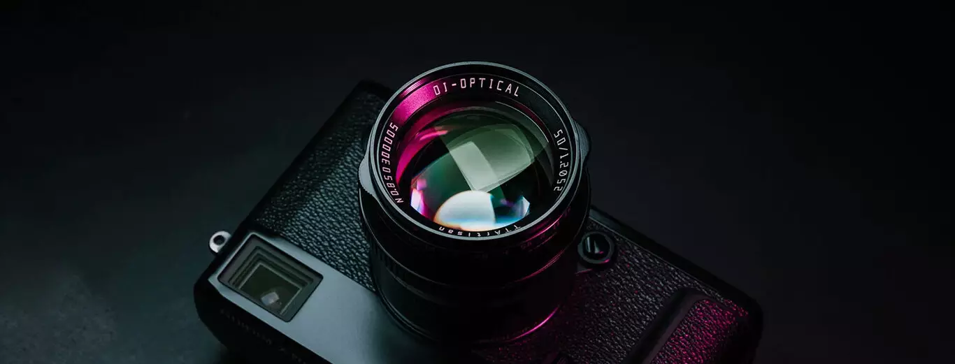 TTartisan 50mm F1.2 APS-C: ukubetha ngesandla ngokupheleleyo 50mm ngaphantsi kwe 100 euro