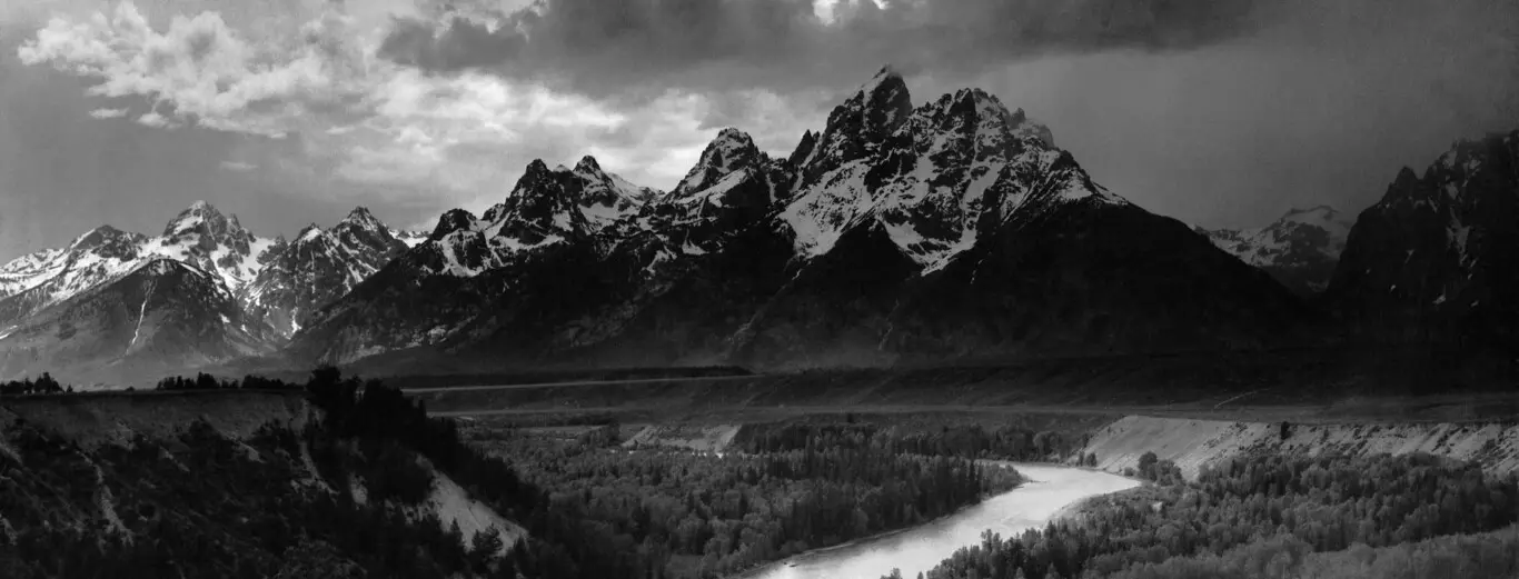 Mitske fotografije zgodovine: 'The Grand Tetons and the Snake River', 1942: mistična narava Ansela Adamsa