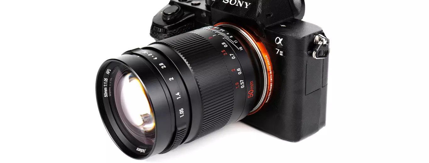 7Artisans esittelee uuden erittäin kirkkaan 50 mm:n 35 mm:n peilittömiin kameroihin