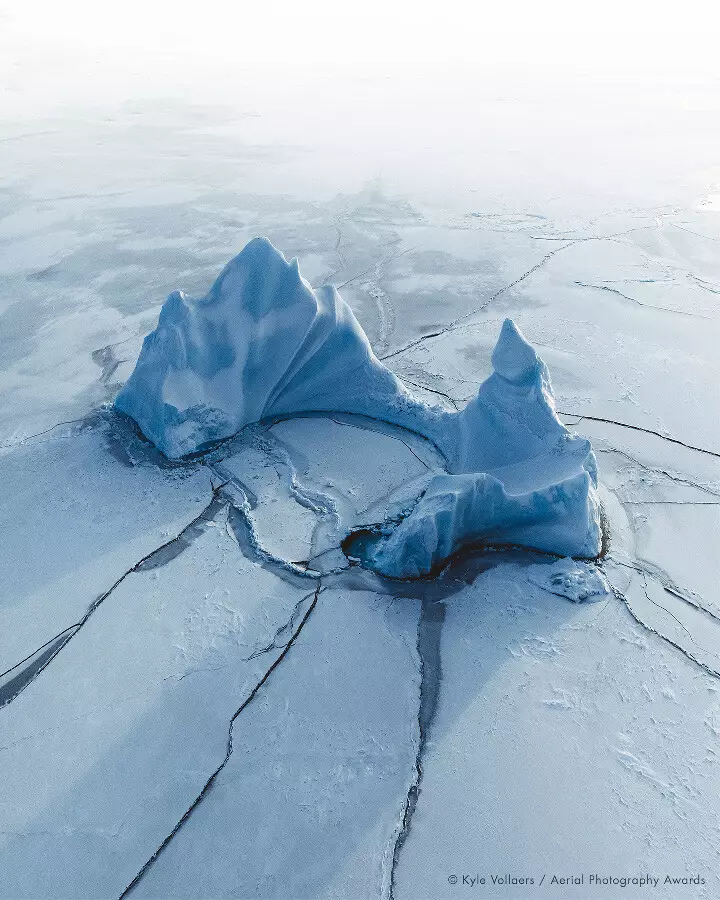 Premios de fotografía aérea de Arctic Paradise Kyle Vollaers