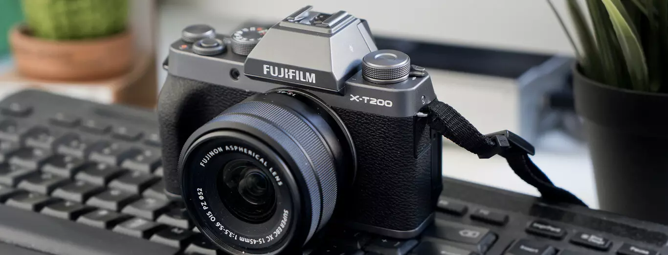 Fujifilm X-T200 Test: Test mit Funktionen, Preis und Spezifikationen