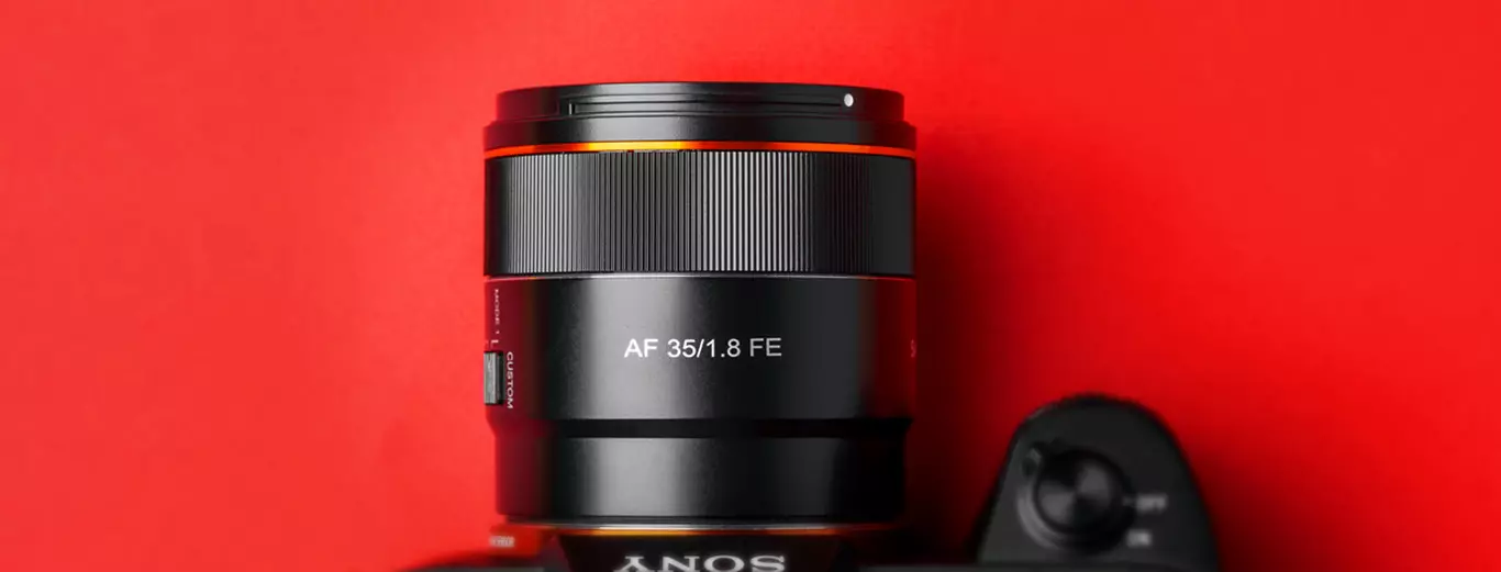 Samyang presenta el nou AF 35mm F1.8 FE per a la muntura E de Sony: un 35 mm que crida l'atenció per la relació preu/qualitat