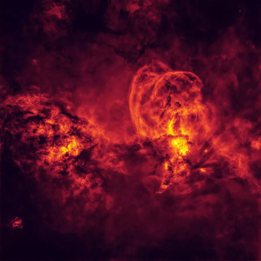 Sn 3032 1 ජයග්‍රාහකයා Cosmic Inferno A C Peter Ward