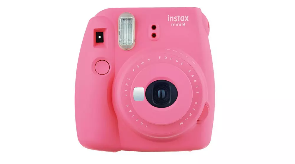 Fuji Instax Mini ៩