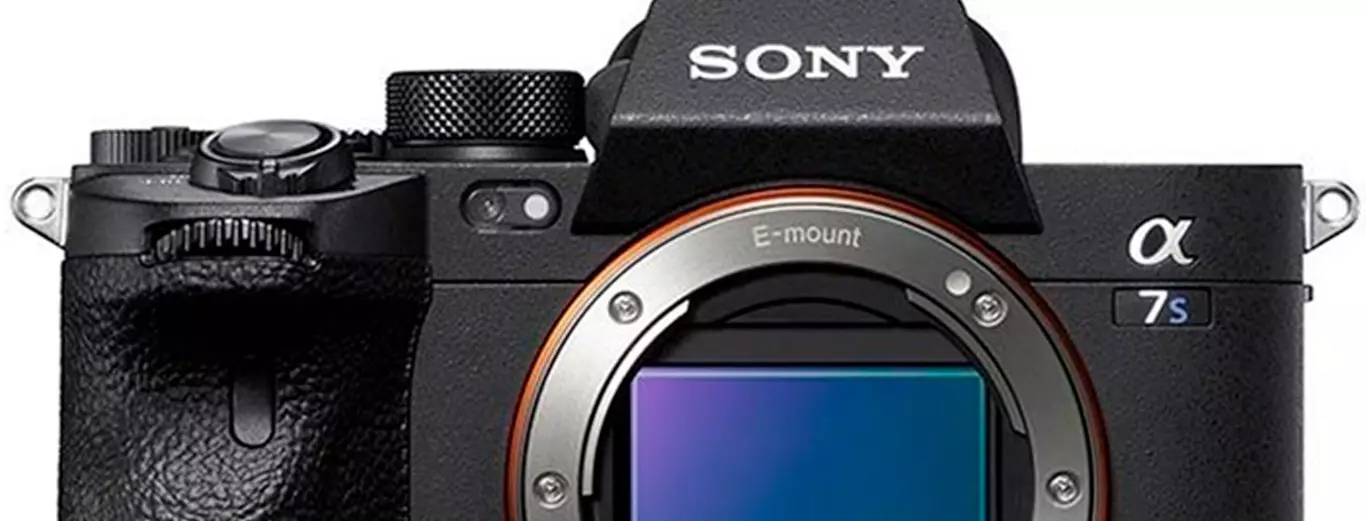 Sony A7SIII: Fonctiounen-Präis-Spezifikatioune