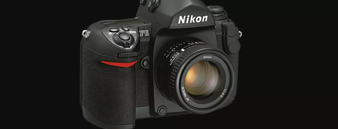 Čudno, Nikon povlači neke modele Nikon F6, svog najnovijeg 35mm filmskog SLR-a
