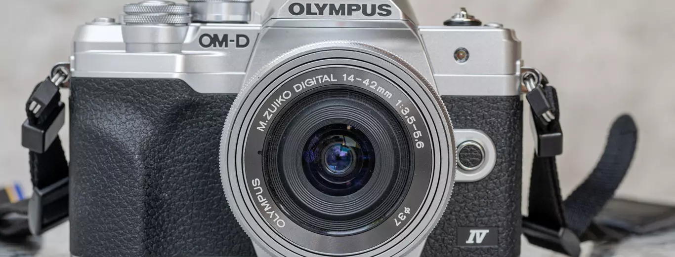 اولمپس OM-D E-M10 مارڪ IV: ٽچ ڊائون، خاصيتون، قيمت، وضاحت