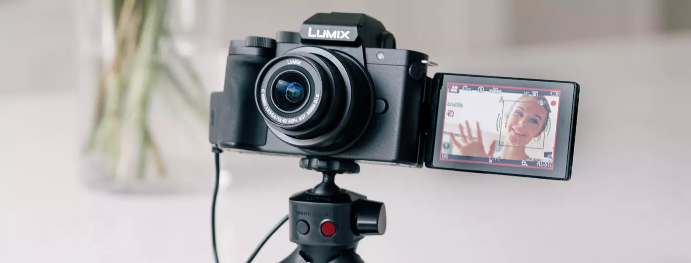 Panasonic Lumix G100, aýratynlyklary, bahasy we maglumat sahypasy