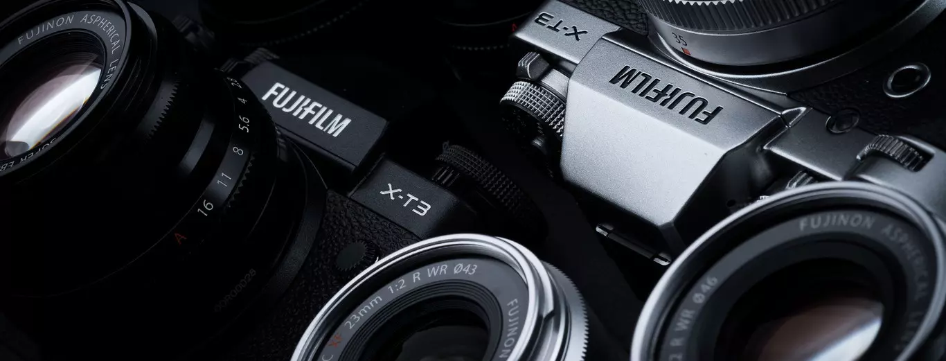 Fujifilm X-T3 ، Olympus OM-D E-M5 Mark II ، Canon EOS 800D ۋە تېخىمۇ كۆپ كامېرا ، لىنزا ۋە قوشۇمچە زاپچاسلار سېتىلىدۇ: سودىلىشىش ئوۋ يېتىپ كەلدى.