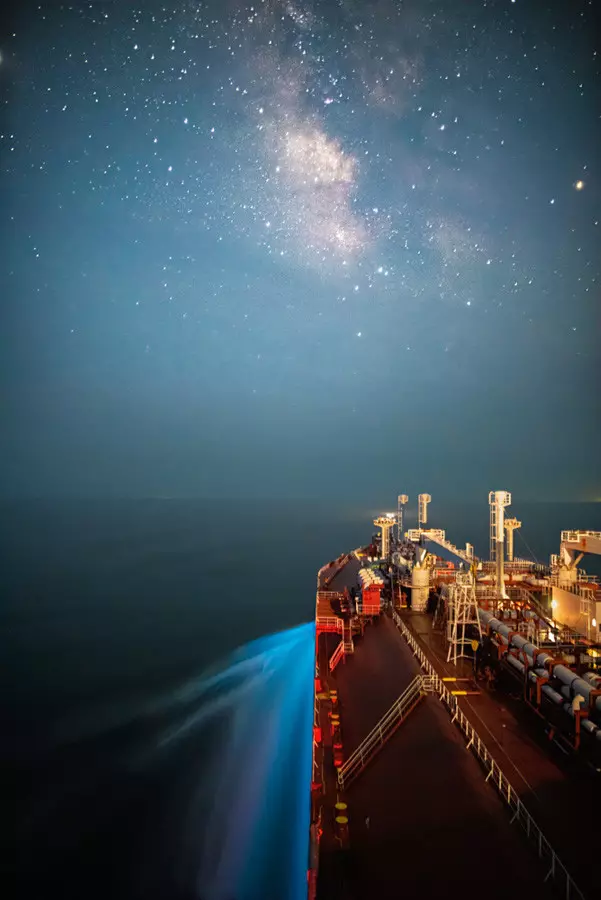 Vintergatan och bioluminescens