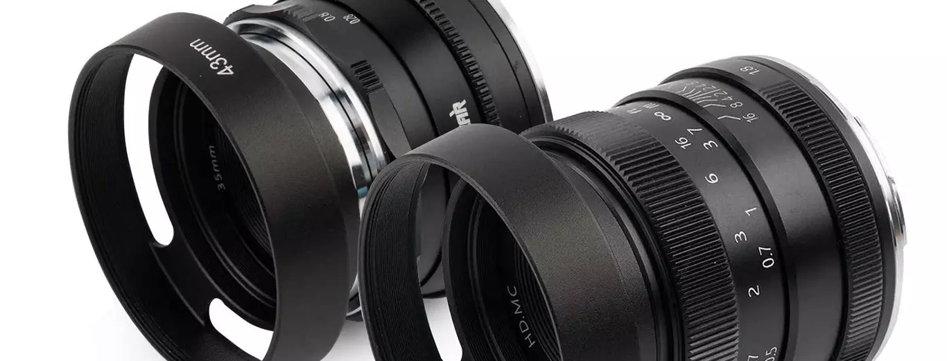 Pergear 50 مم F1.8 و 35 مم F1.6: عدستان إدخال جديدتان لمستخدمي Fuji X-Mount