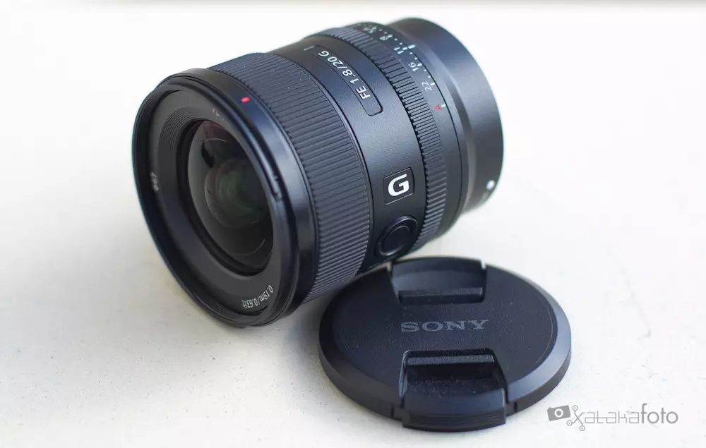 Courte critique du Sony 20 mm F18