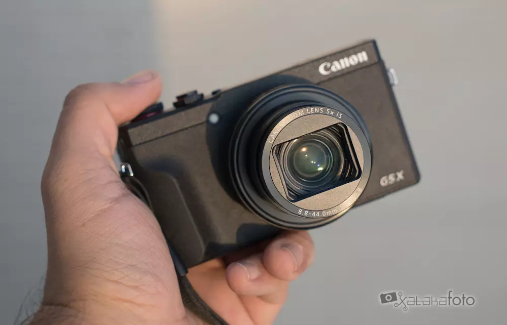 Pregled Canon Powershot G5x