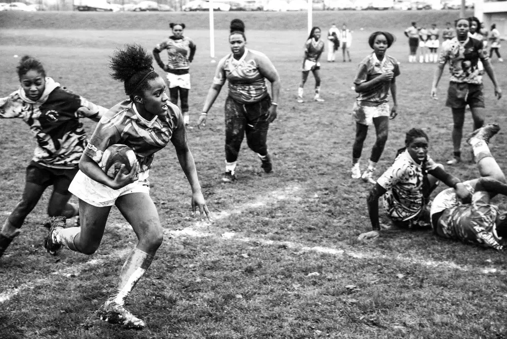 Rugbywomen Têkoşîna Stereotypes 3